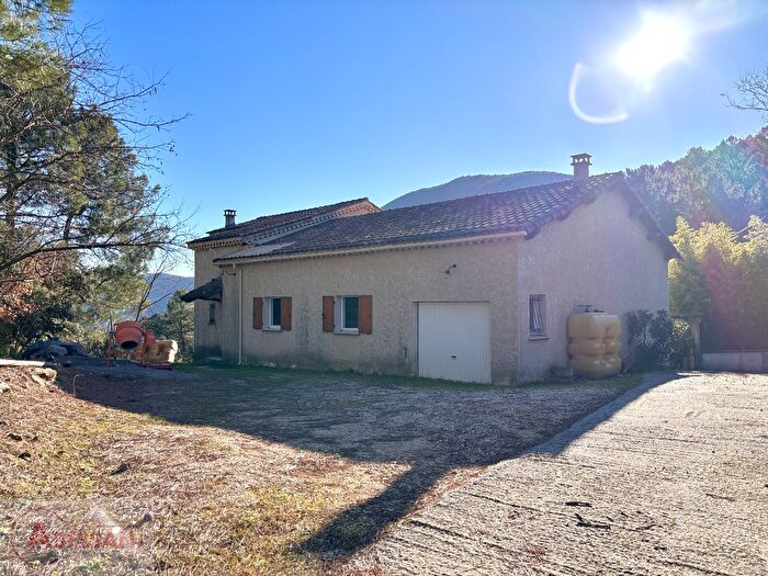 Maison à vendre - Saint-Florent-sur-Auzonnet - 5 pièces - 3 chambres