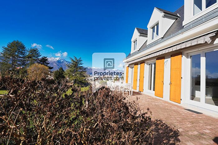 Appartement à vendre - Poisat - 3 pièces - 2 chambres