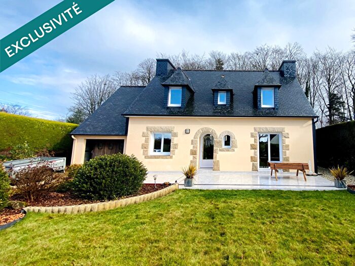 Maison à vendre - Ploubezre - 6 pièces - 4 chambres