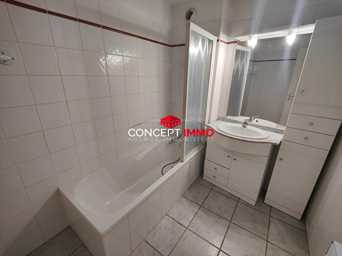 Appartement 3 pièces à louer - Belgentier