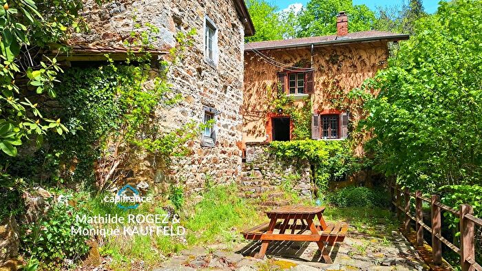 Maison 7 pièces à vendre à Augerolles