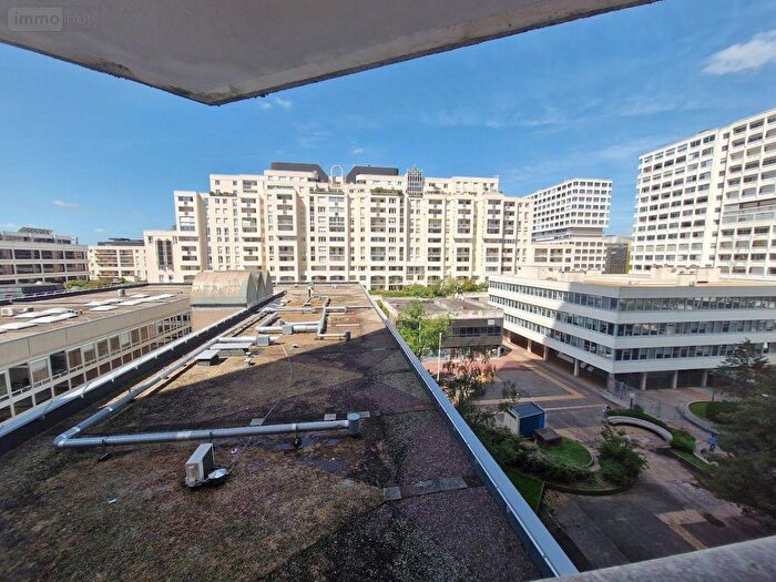 Quartiers Centre, Colombier - Appartement 4 pièces à vendre