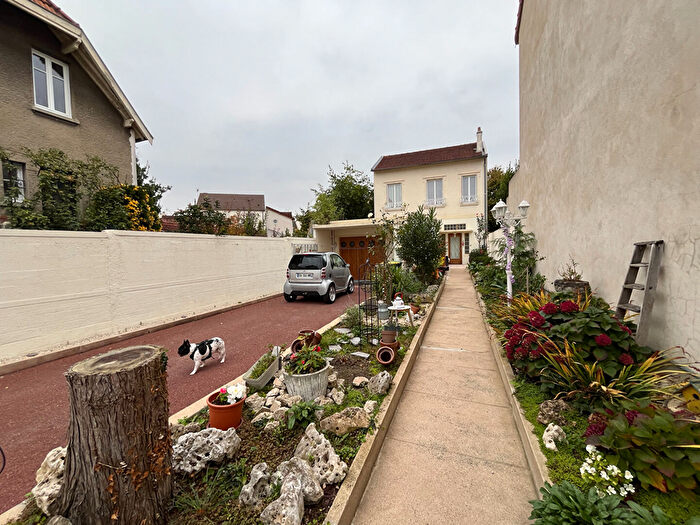 Maison à vendre - Viroflay, Haras - 5 pièces - 3 chambres