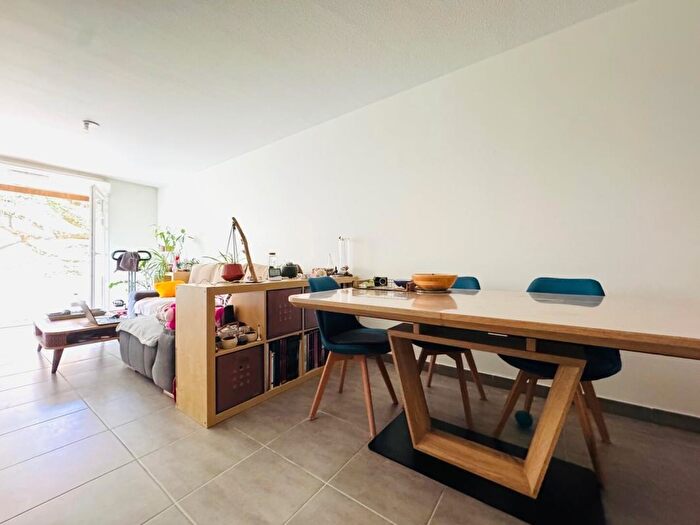 Appartement à vendre - Eysines, Le Bourg - 2 pièces - 1 chambre