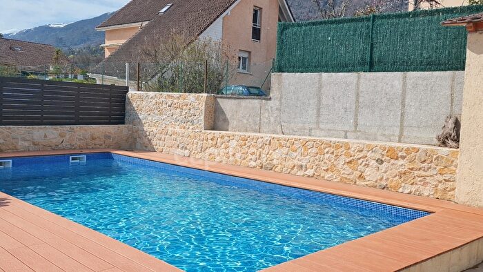 Maison 15 pièces à vendre à Crozet