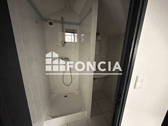 Appartement à louer - Le Centre-Gare, Roanne - 2 pièces - 1 chambre