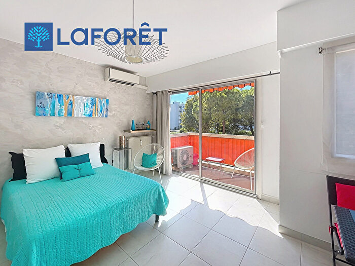 Appartement 1 pièce à Cagnes-sur-Mer, La Gare, Les Plans, Hippodrome, à vendre