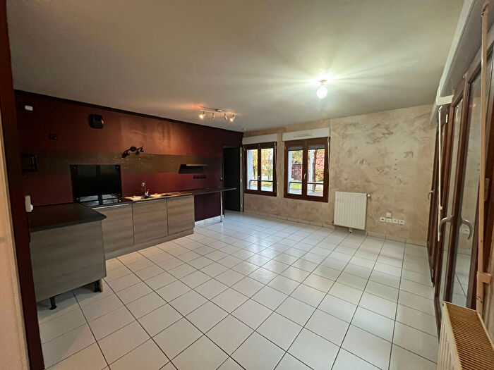 Appartement à louer - Saint-Étienne, La Terrasse, Bel Air, Bergson, Carnot - 2 pièces - 1 chambre