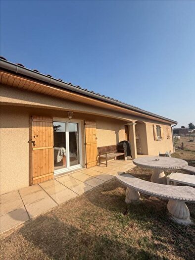 Sainte-Consorce : Maison 5 pièces à louer