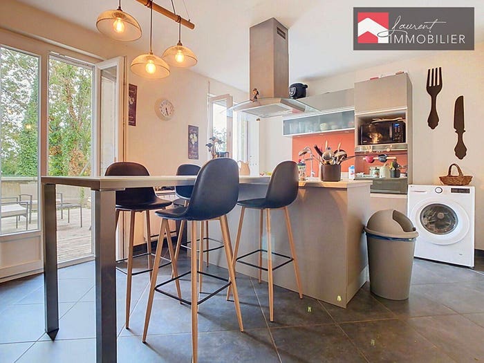 Appartement 5 pièces à Champ Fleuri-Verrerie, Chalon-sur-Saône, à louer