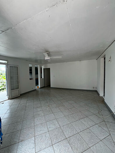 Appartement 3 pièces à Petit-Bourg, à louer