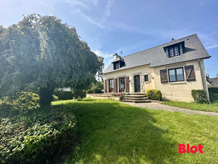 Maison à vendre - Iffendic - 5 pièces - 4 chambres