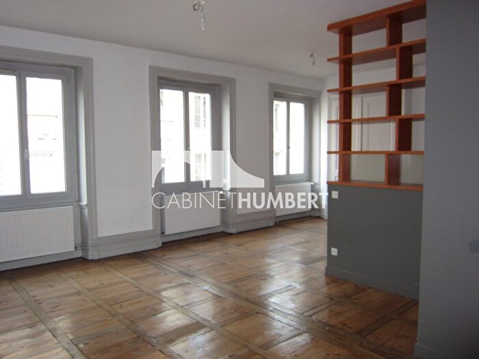 Appartement à louer - Saint-Étienne, Centre-ville, Peuple, Chavanelle - 3 pièces - 2 chambres