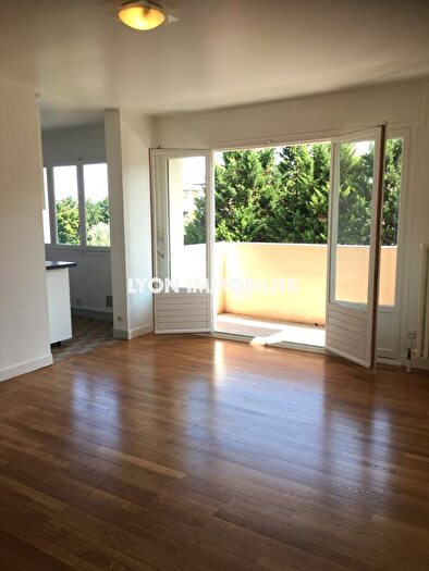 Saint-Martin-dHères, Croizat - Appartement 1 pièce à louer