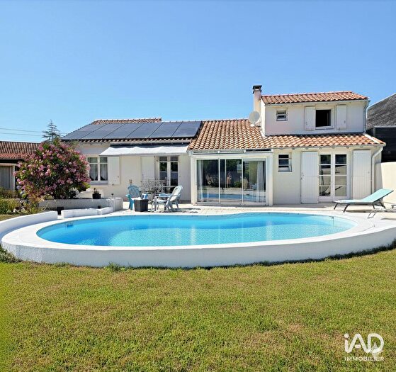 Maison à vendre - Chaillevette - 5 pièces - 3 chambres