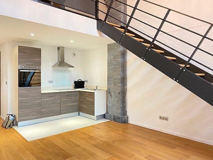 Appartement à louer - Valenciennes - 2 pièces - 1 chambre