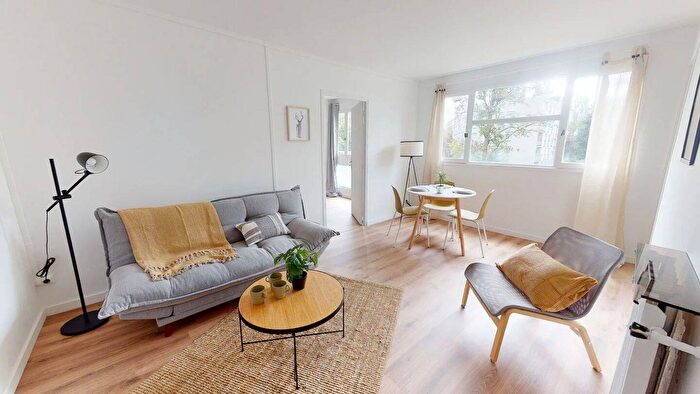 Chaufferie, Mont-Saint-Aignan - Appartement 4 pièces à louer