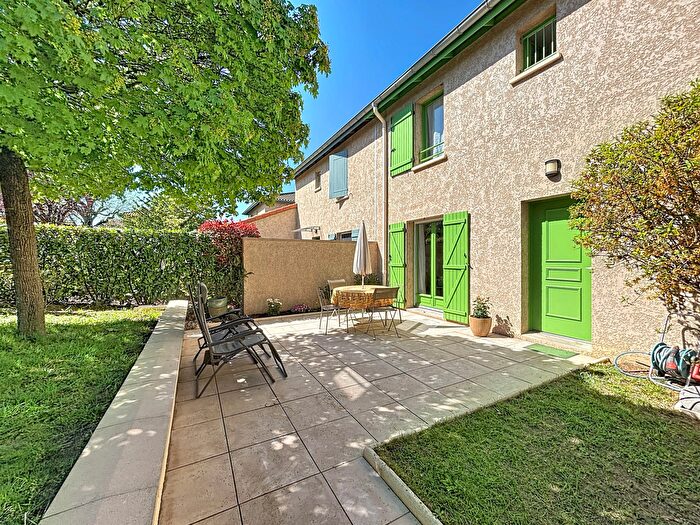 Maison 5 pièces à Villefranche-sur-Saône, Centre-ville, à vendre