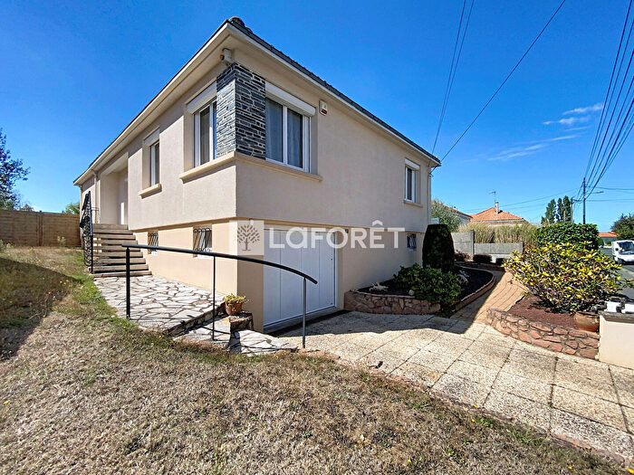 Saint-Macaire-en-Mauges - Maison 5 pièces à vendre
