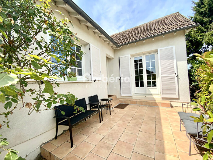 Maison à vendre - Orléans, La Binoche - 5 pièces - 4 chambres