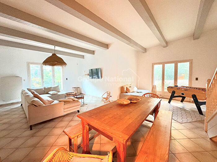 Maison à vendre - Ensuès-la-Redonne - 7 pièces - 6 chambres