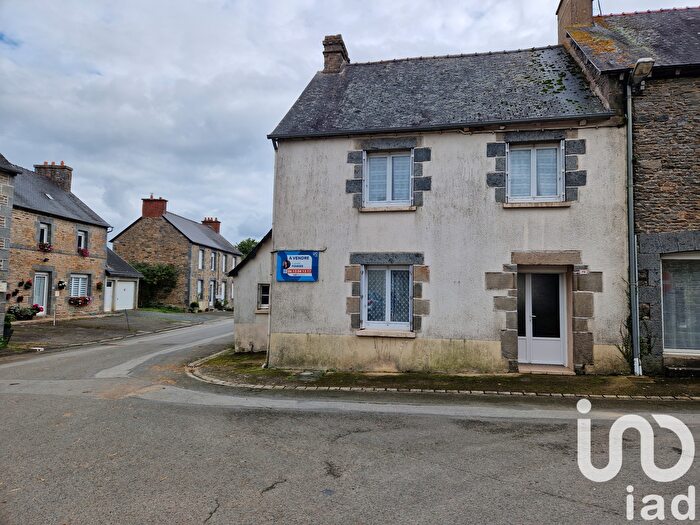 Maison à vendre - Plessala - 6 pièces - 4 chambres