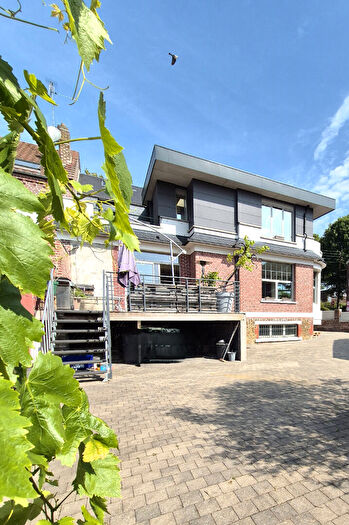 Maison à vendre - Cambrai, Esnes, Guise - 12 pièces - 4 chambres