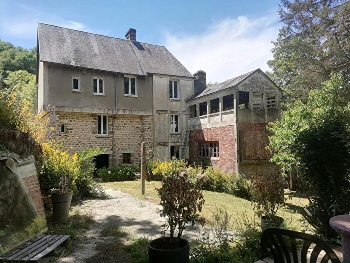 Mortain - Maison 6 pièces à vendre