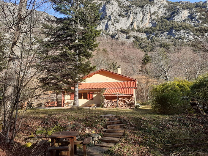 Maison à vendre - Bessède-de-Sault - 5 pièces - 3 chambres