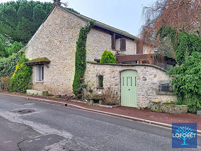 Maison à vendre - Morigny-Champigny - 6 pièces - 4 chambres