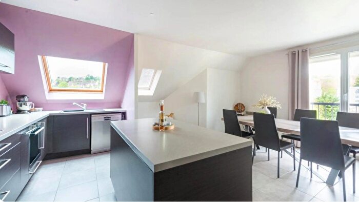 Sannois, Centre-ville, Bel Air : Appartement 5 pièces à vendre