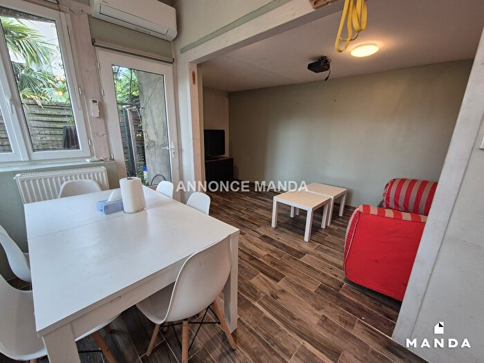 Vaulx-en-Velin, Village - Appartement 4 pièces à louer