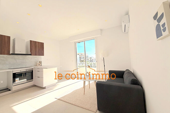 Appartement 2 pièces à Antibes, Antibes-les-Pins, Trianon, Le Fournel, Peyregoue, à vendre