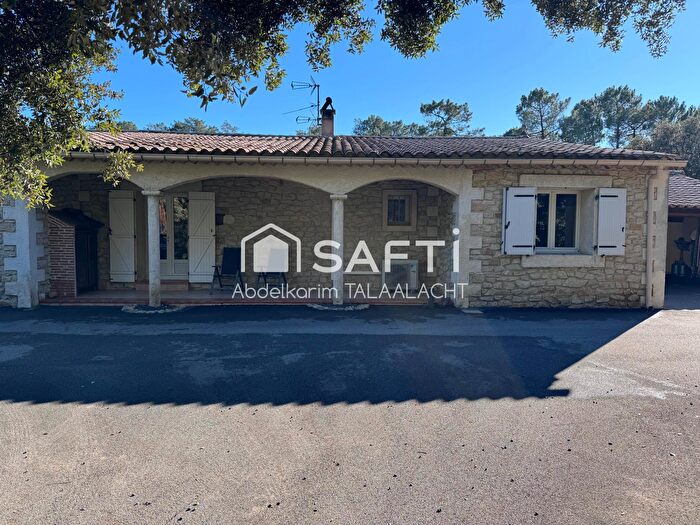 Maison à vendre - Mornas - 6 pièces - 4 chambres