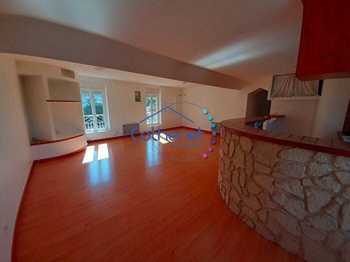 Appartement à louer - La Ville, Cours - 3 pièces - 2 chambres