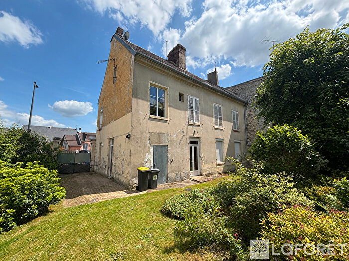 La Chapelle-en-Serval : Maison 13 pièces à vendre