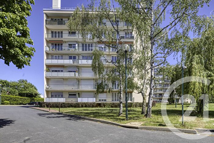 Appartement à vendre - Vigneux-sur-Seine, Croix-Blanche - 1 pièce