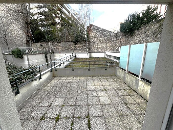 Appartement à louer - Paris e , Vallée de Fecamp - 2 pièces - 1 chambre