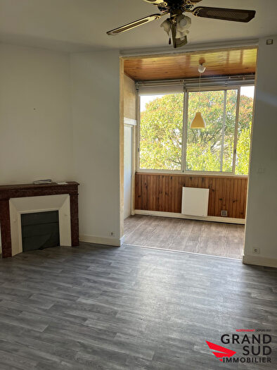 Appartement à louer - Bordeaux - 3 pièces - 2 chambres