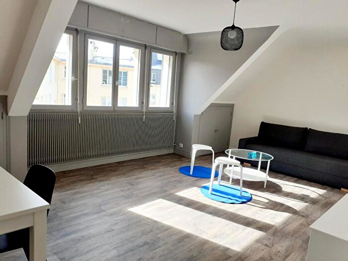 Appartement à louer - Quimper, Centre-ville - 1 pièce