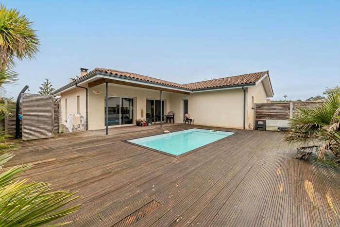 Maison à vendre - Biganos - 5 pièces - 4 chambres