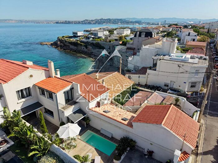 Marseille 8ème : Maison 5 pièces à vendre
