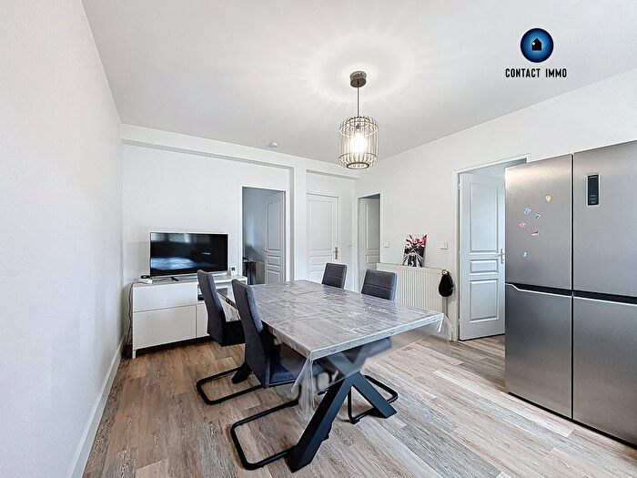 Appartement à louer - Brive-la-Gaillarde - 3 pièces - 2 chambres