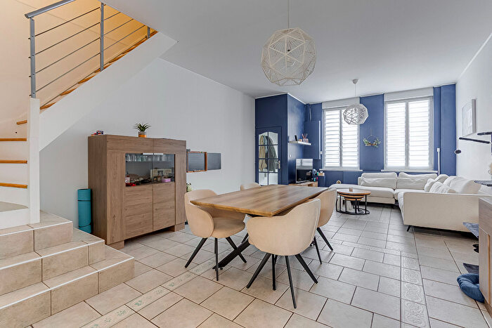 Maison à vendre - Wattrelos, Centre-ville, Beck Sartel, Saint-Lievin - 4 pièces - 2 chambres