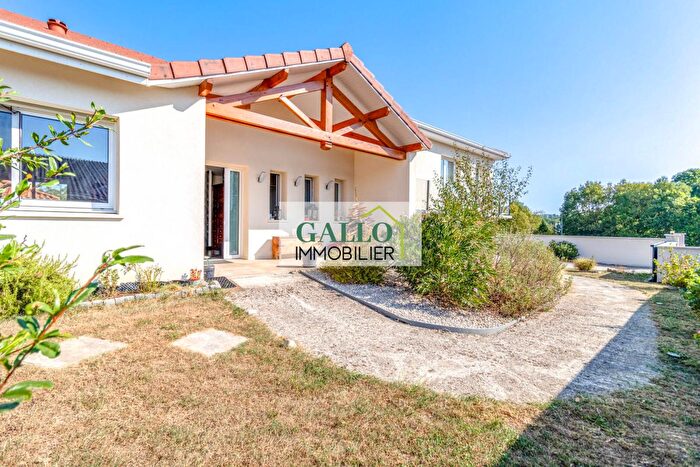 Maison 7 pièces à La Verpillière, à vendre