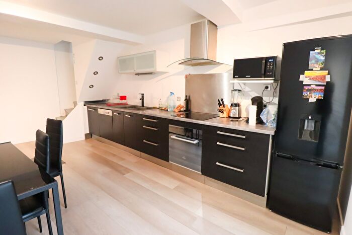 Maison à louer - La Côte-Saint-André - 3 pièces - 1 chambre