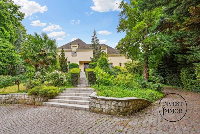 Maison à vendre - Louveciennes - 12 pièces - 5 chambres