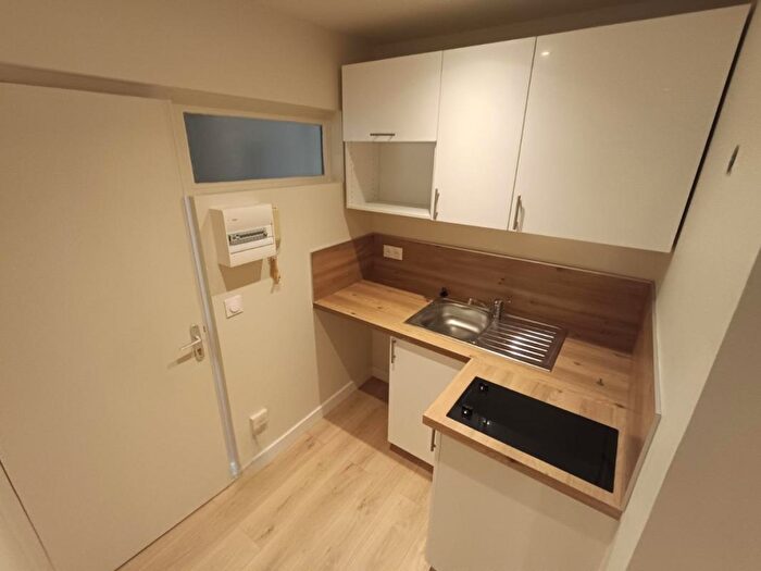 Appartement 1 pièce à louer à Amiens, Henriville