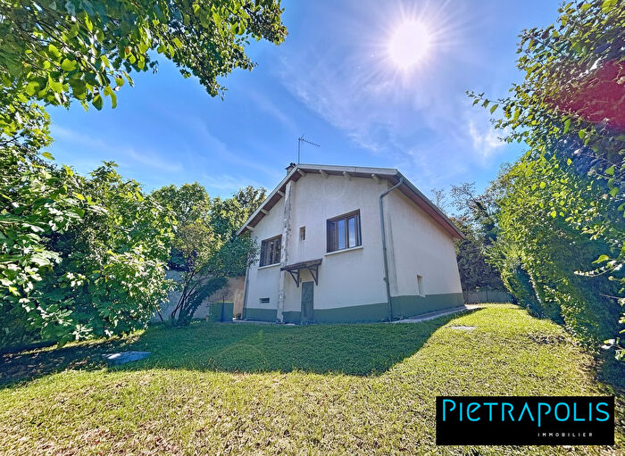 Maison à vendre - Décines-Charpieu - 3 pièces - 2 chambres