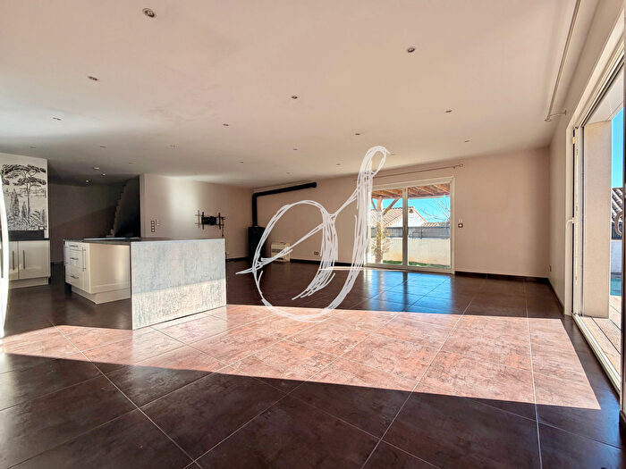 Maison à vendre - Cournonsec - 5 pièces - 4 chambres